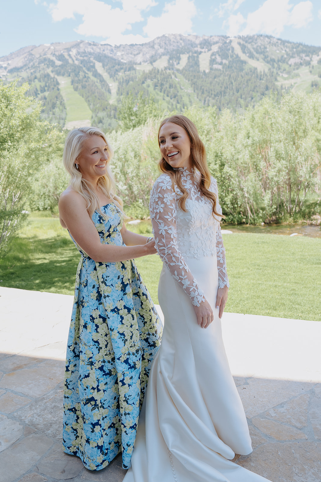 Jackson Hole Wedding: Ryanne + James | Foxtails Photography