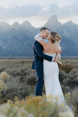 Wedding Tree Elopement for Faith + Tate | Foxtails Photography