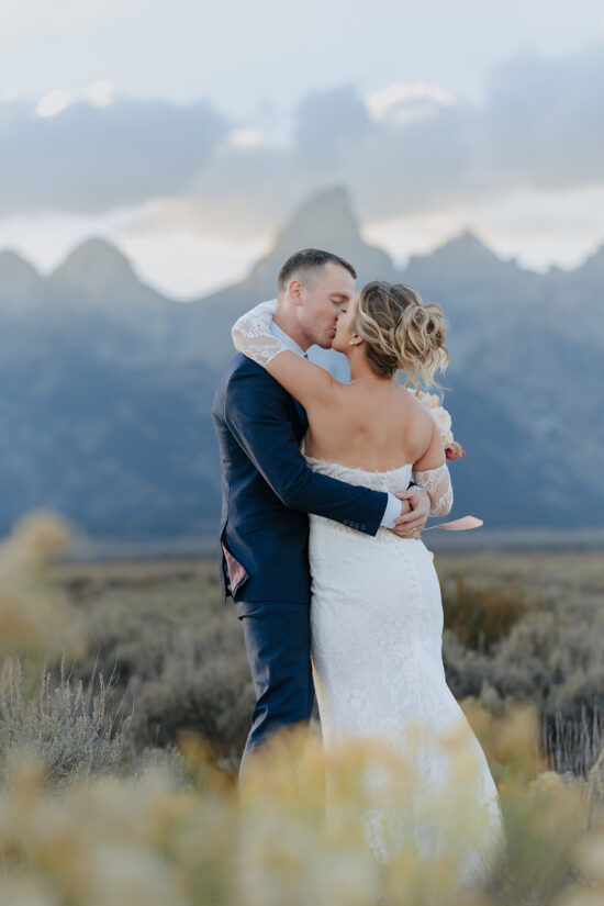 Wedding Tree Elopement for Faith + Tate | Foxtails Photography